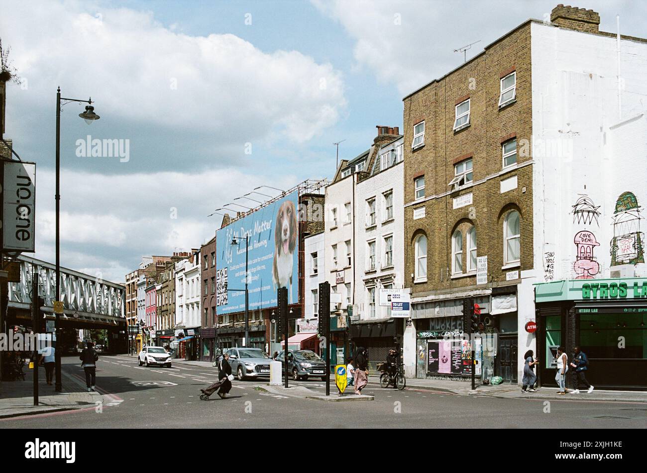 Kingsland Road, Shoreditch, East London UK, at the junction with ...