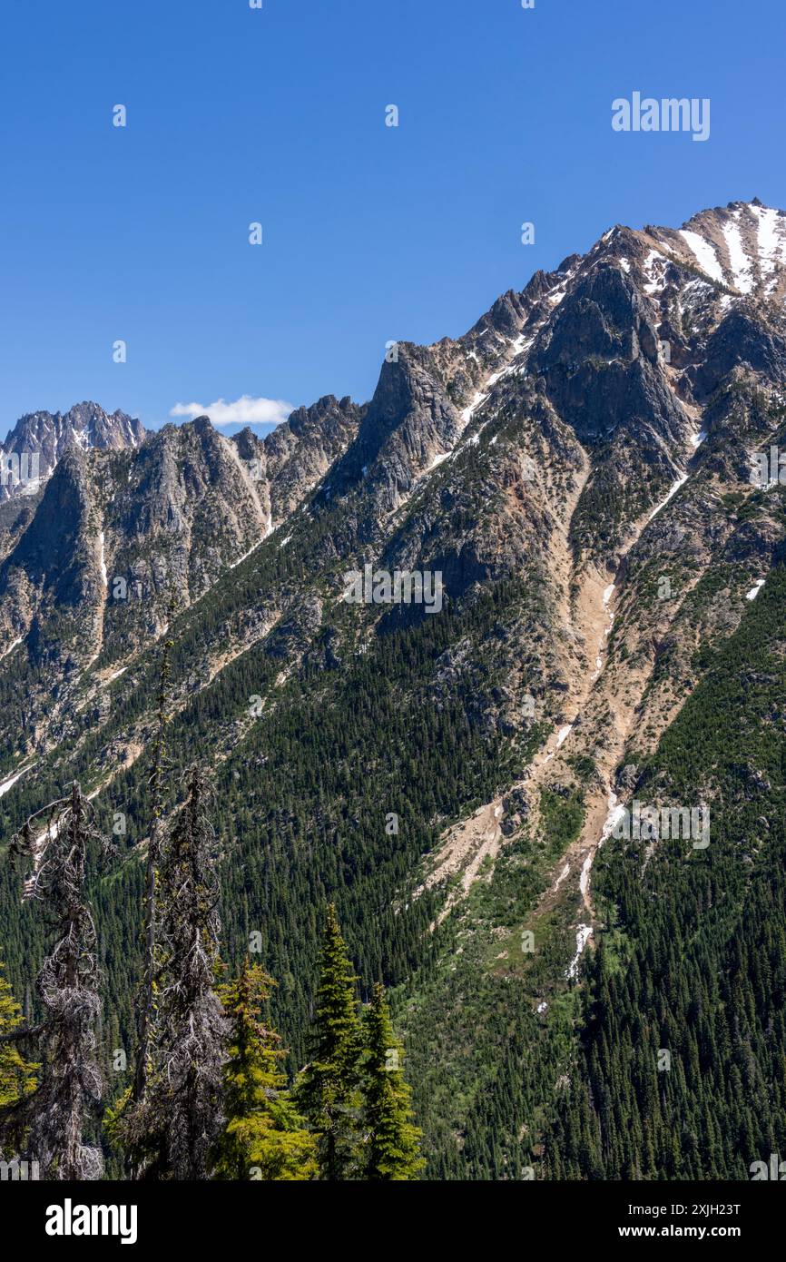 North Cascades Scenic Highway, Washington Pass Overlook, Washington ...