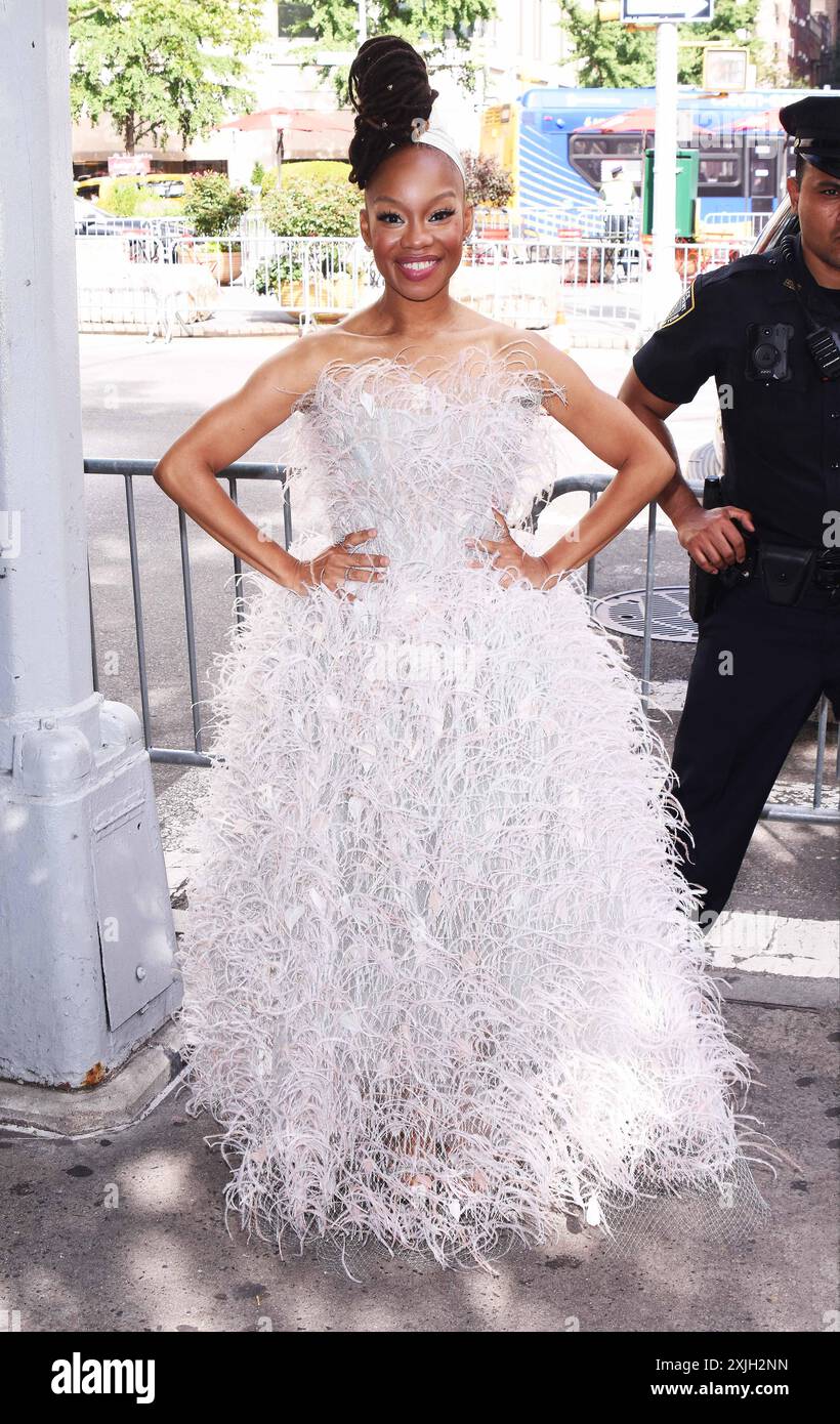 Guests arrive for the 2024 Tony Awards Ceremony in New York City, USA ...