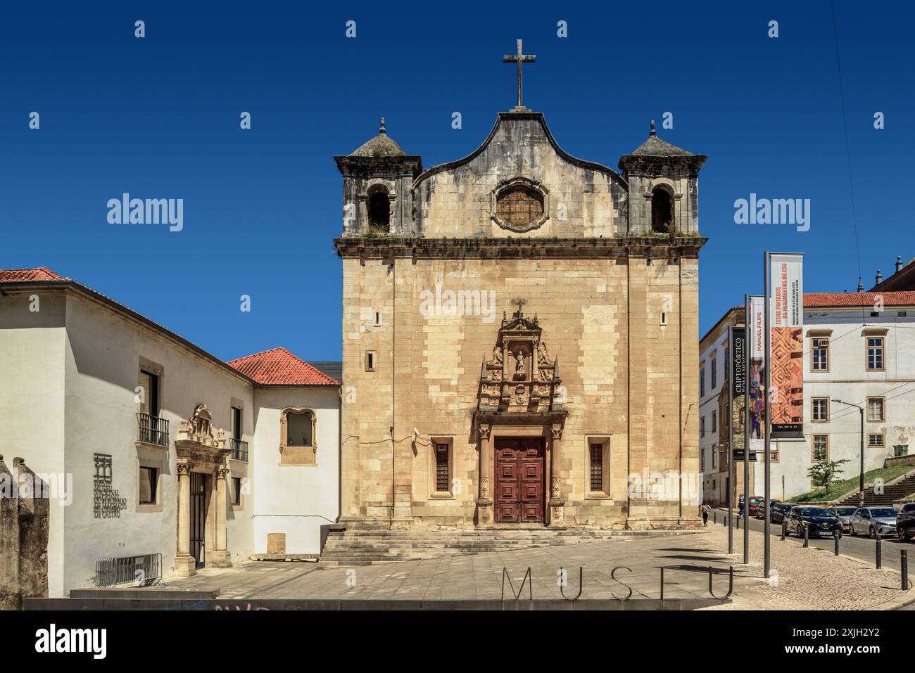 San Juan de Almedina church integrated into the architectural complex ...
