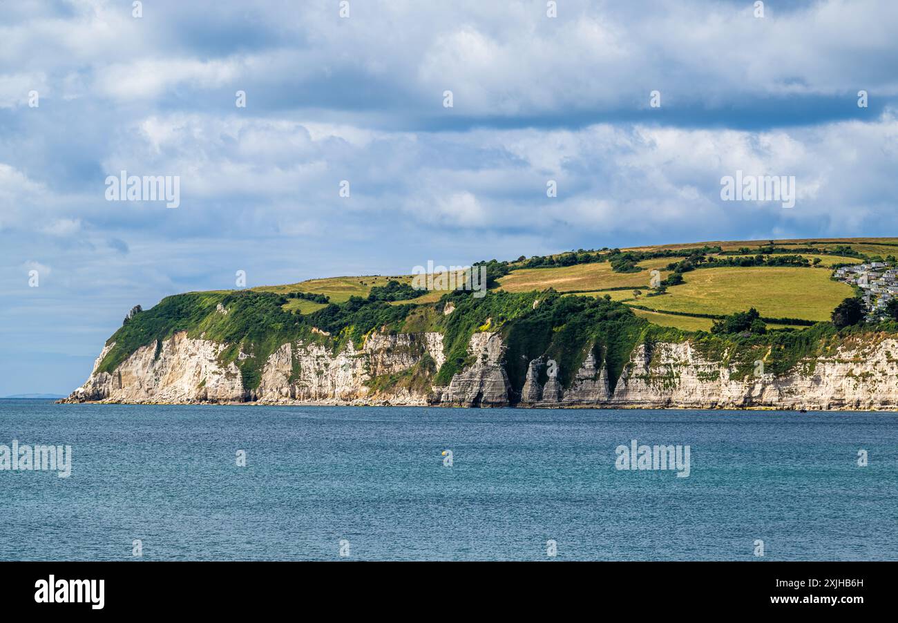 Aerial view coastal village cliffs hi-res stock photography and images ...