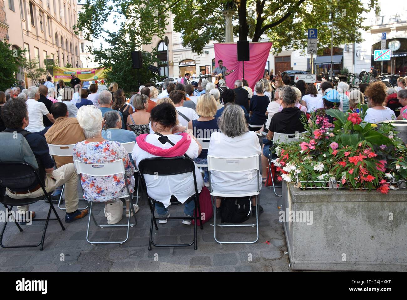 Andre Hartmann Kabarettist Saenger Musiker Michael Ponert Saenger ...