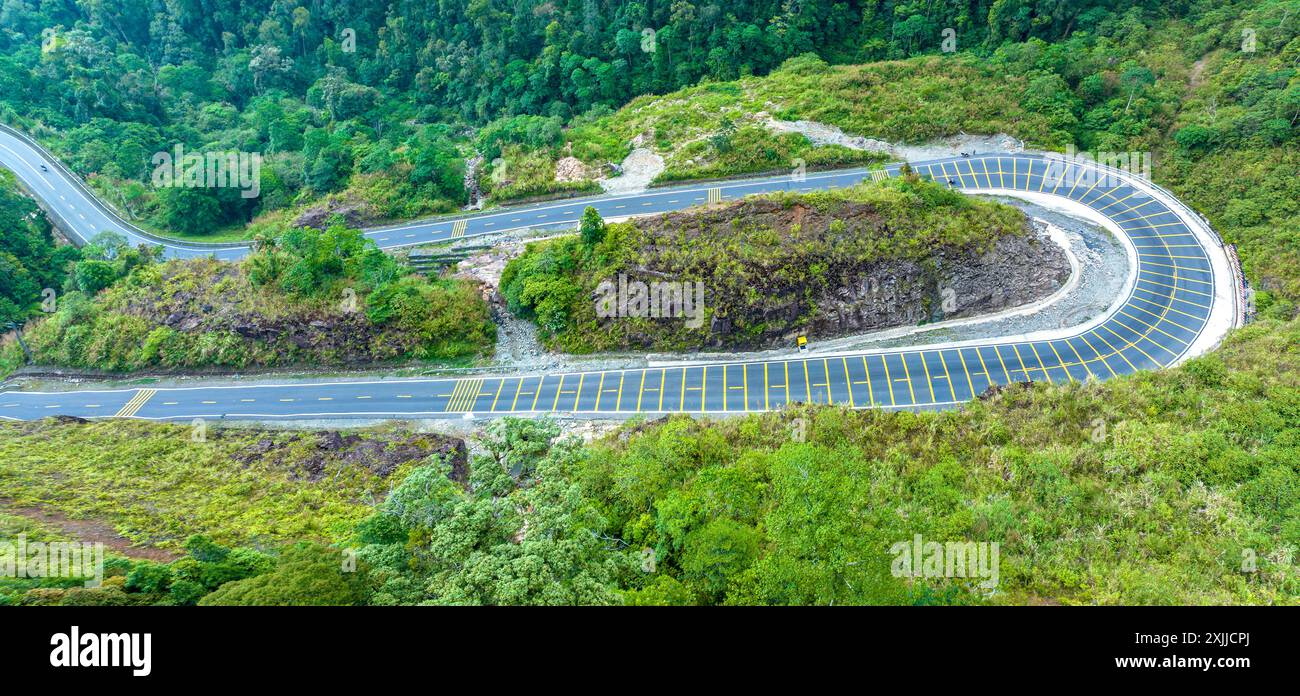 Khanh Le Pass seen from above is beautiful and majestic. This is the most beautiful and ...