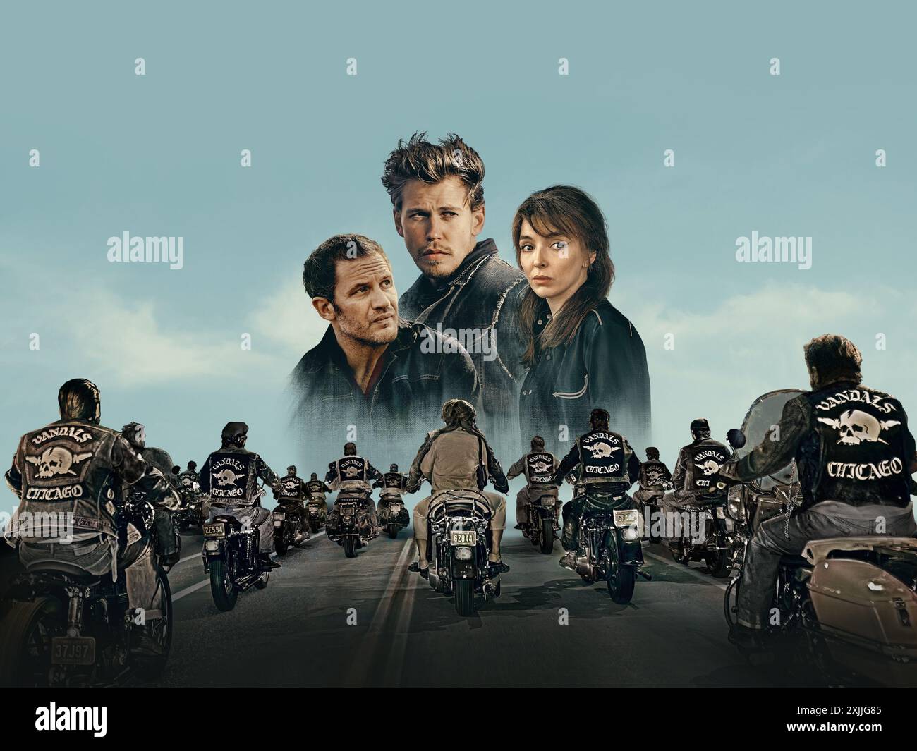 TOM HARDY, AUSTIN BUTLER and JODIE COMER in THE BIKERIDERS, directed by JEFF NICHOLS. Credit ...
