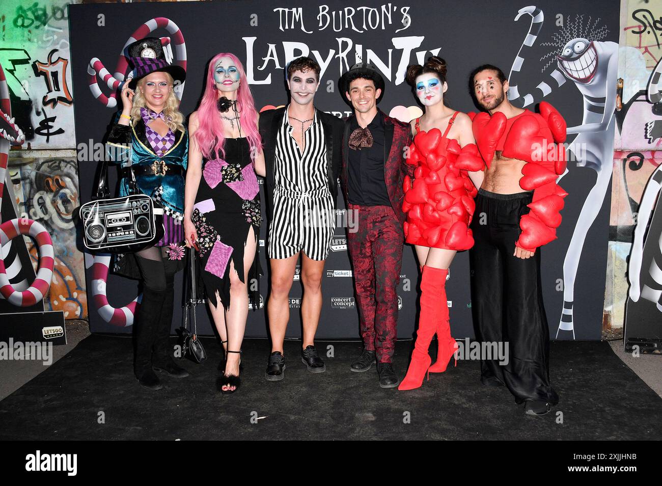Sarah Knappik, Undine Lux, Julian David, Marc Weinmann, Klaudia Giez ...