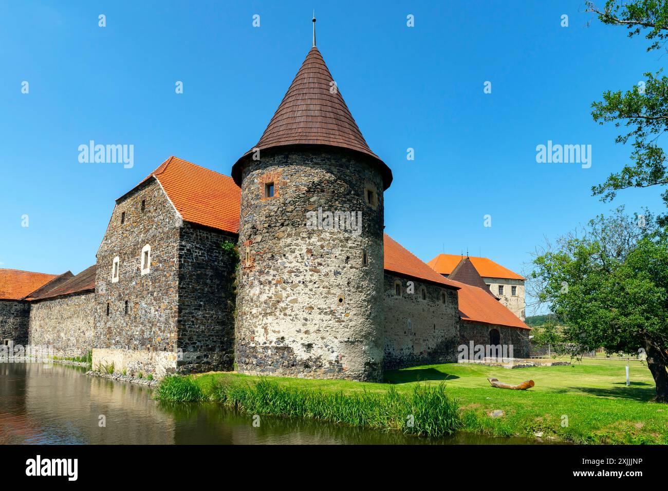 Water Castle Švihov (Vodni Hrad Švihov), Bohemia, Czech Republic ...