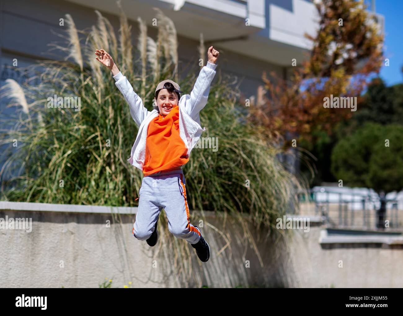 England orange shirt hi-res stock photography and images - Alamy