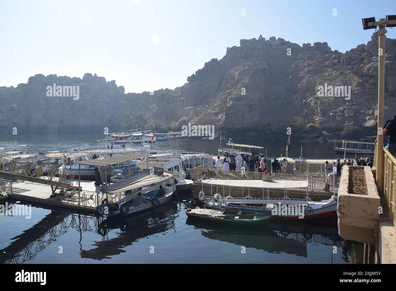 Boats philae temple egypt hi-res stock photography and images - Alamy