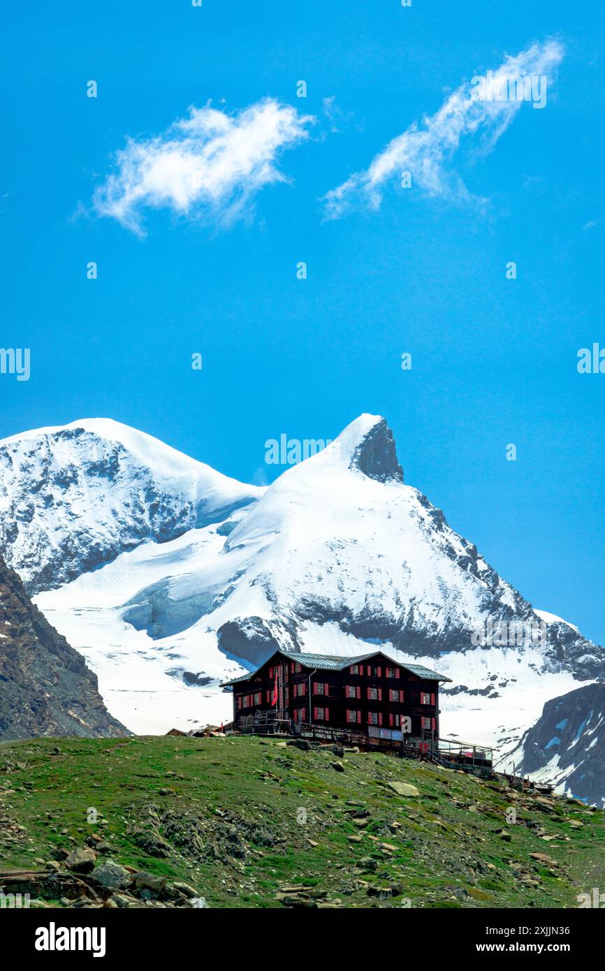 Snowy peaks and glacier view from Fluhalp mountain hut, Zermatt Stock ...