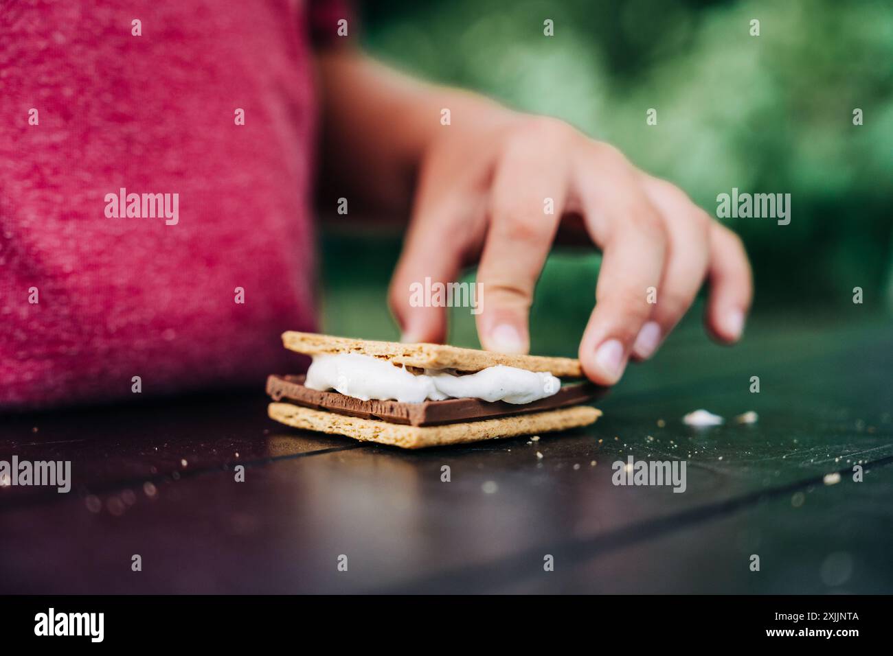 Assembling fun hi-res stock photography and images - Alamy