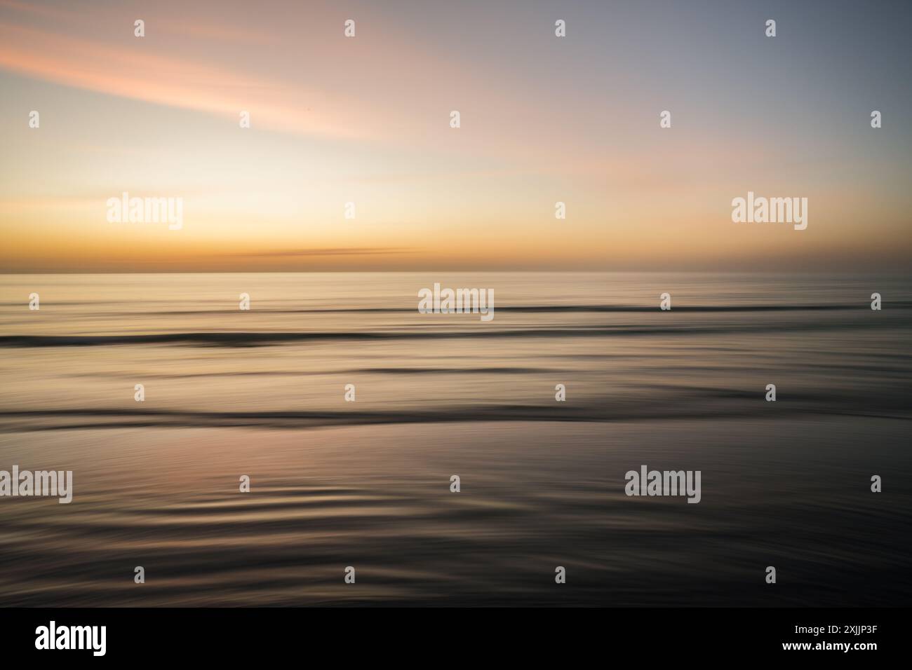 Slow shutter sunset, Gulf of Mexico near Clearwater Beach, Florida ...