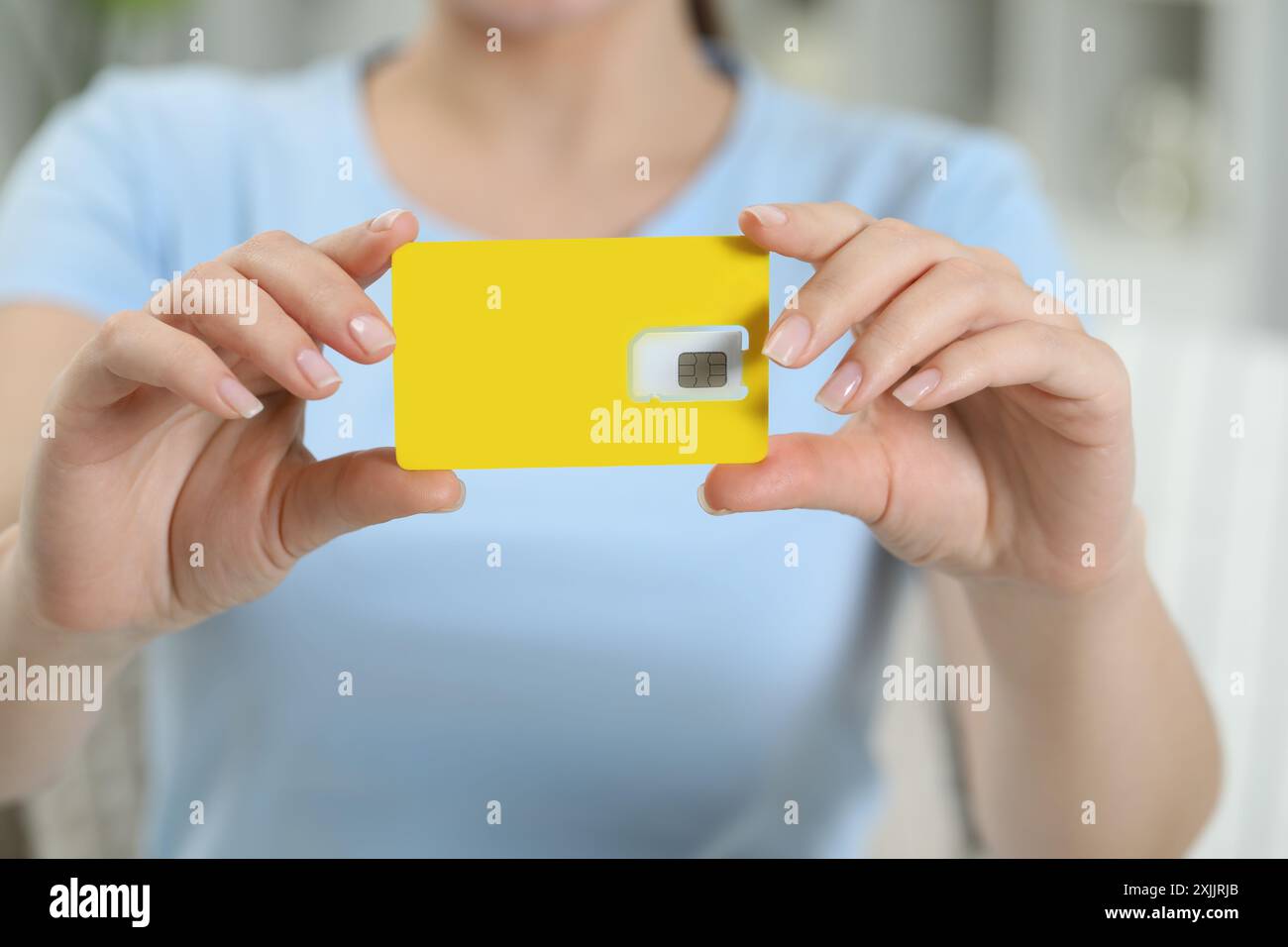 Sim card hand hi-res stock photography and images - Alamy