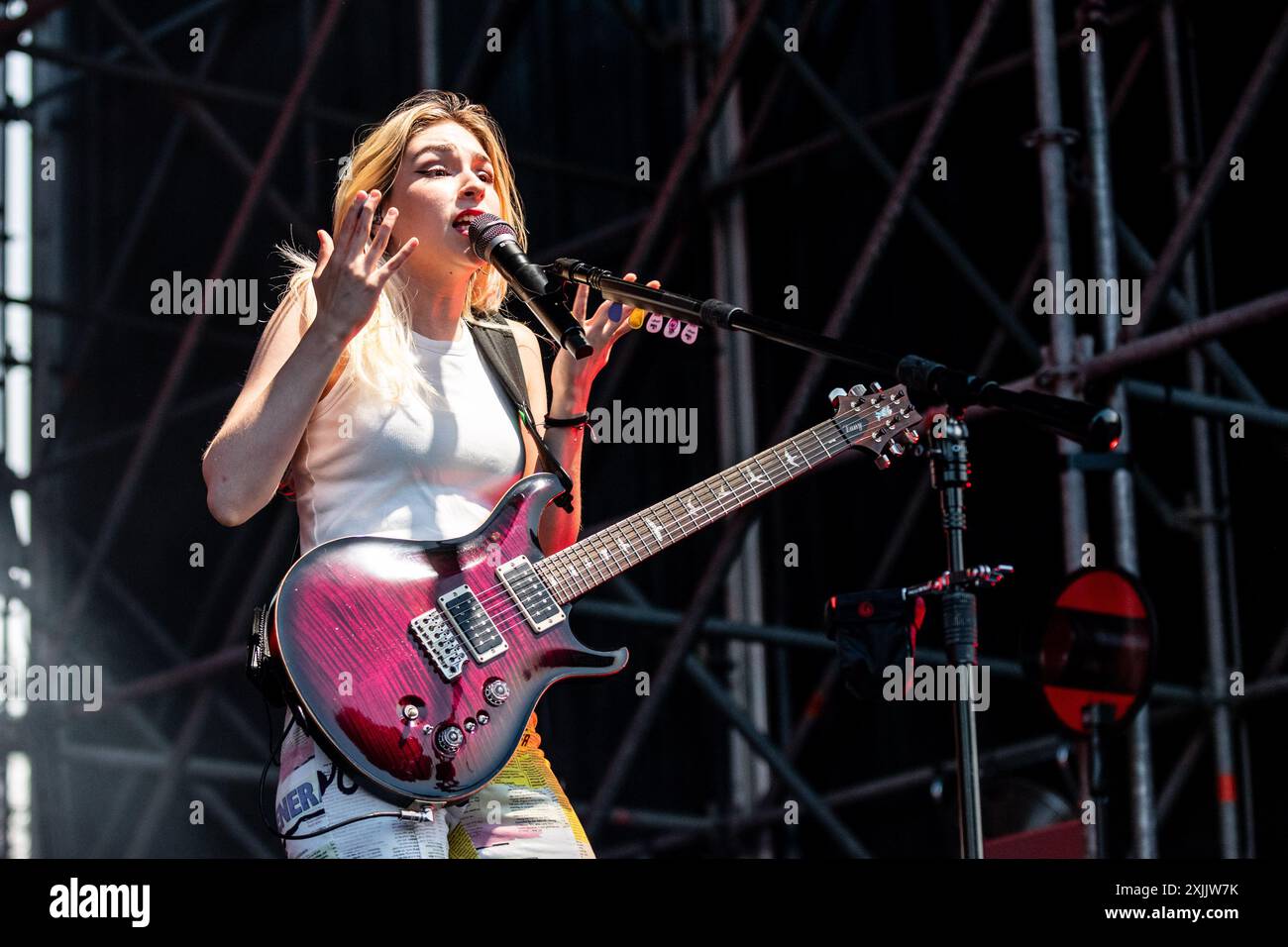 Daniela Villarreal Velez of The Warning Stock Photo - Alamy