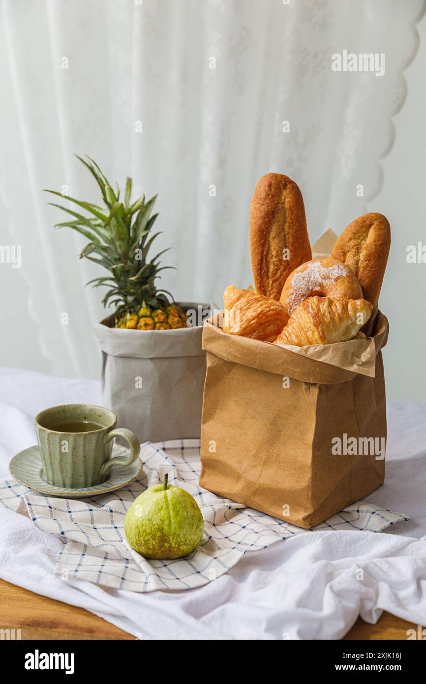 Washable paper bag hi-res stock photography and images - Alamy
