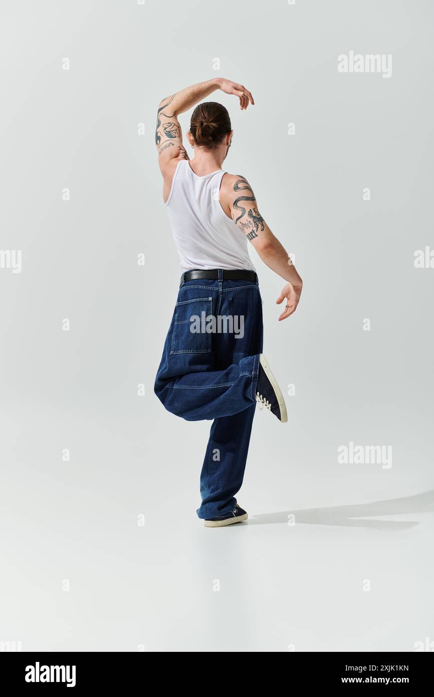 Dance skills hi-res stock photography and images - Alamy