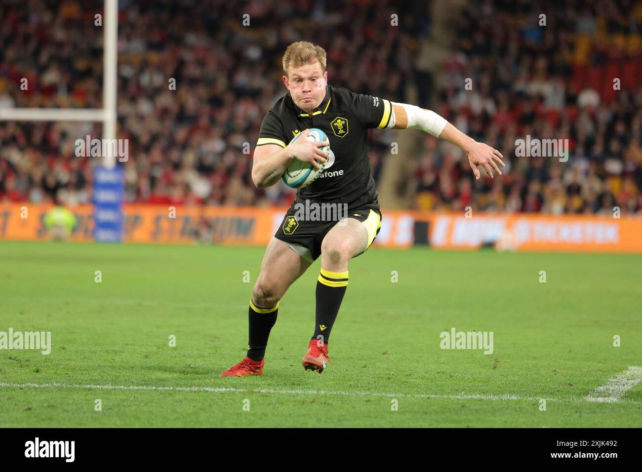 Brisbane, July 19th 2024: Nick Tompkins (13 Wales) scores a try early ...