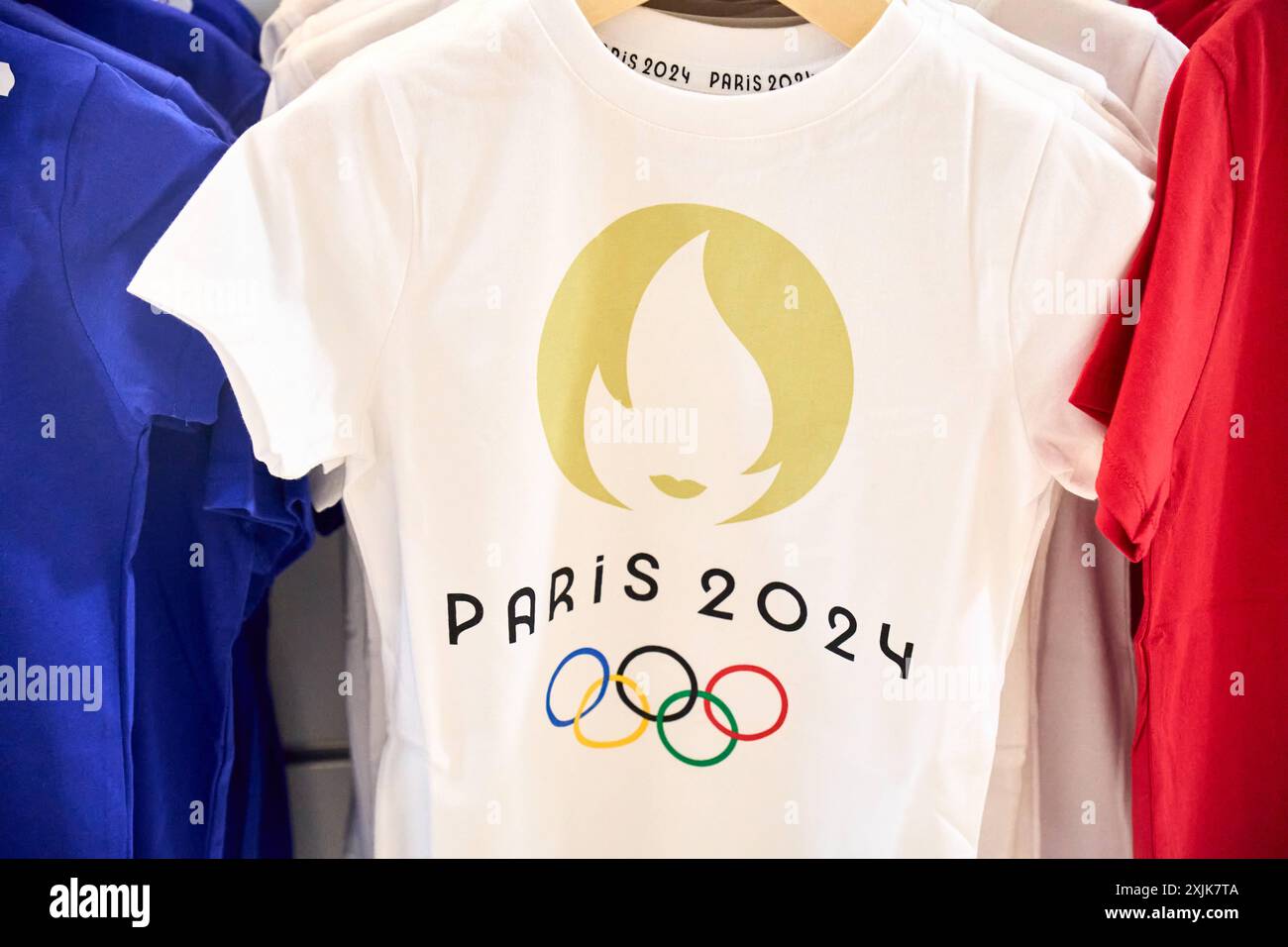 Emblem der spiele paris 2024 hi-res stock photography and images - Alamy