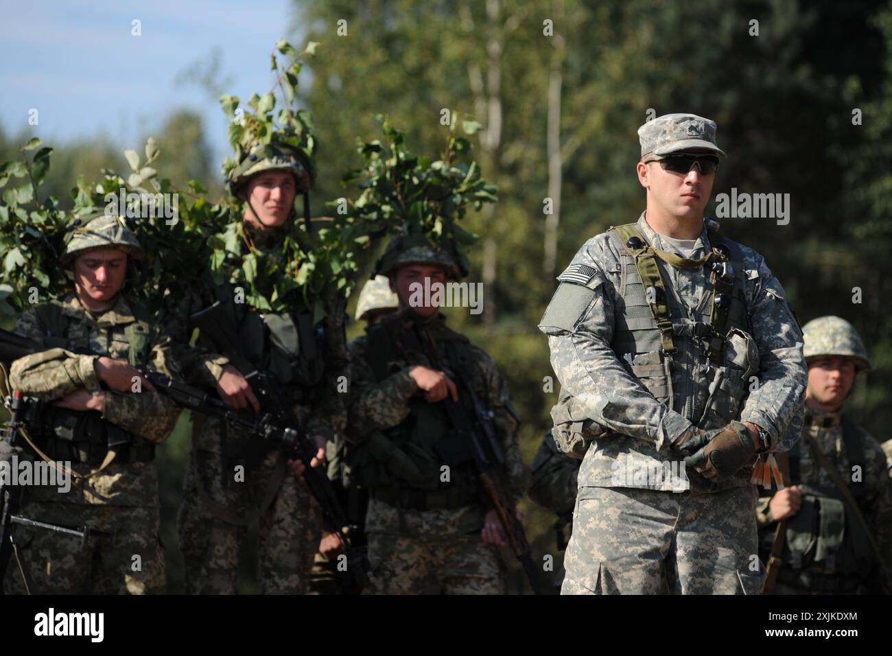 American army exercises hi-res stock photography and images - Alamy