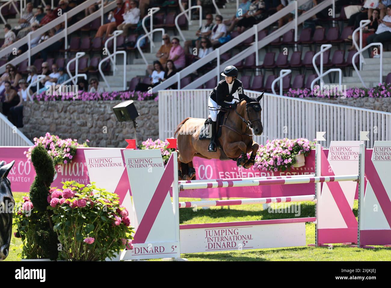 Ella Duffy of the United States with Sea Coast Naturele Van Het during ...