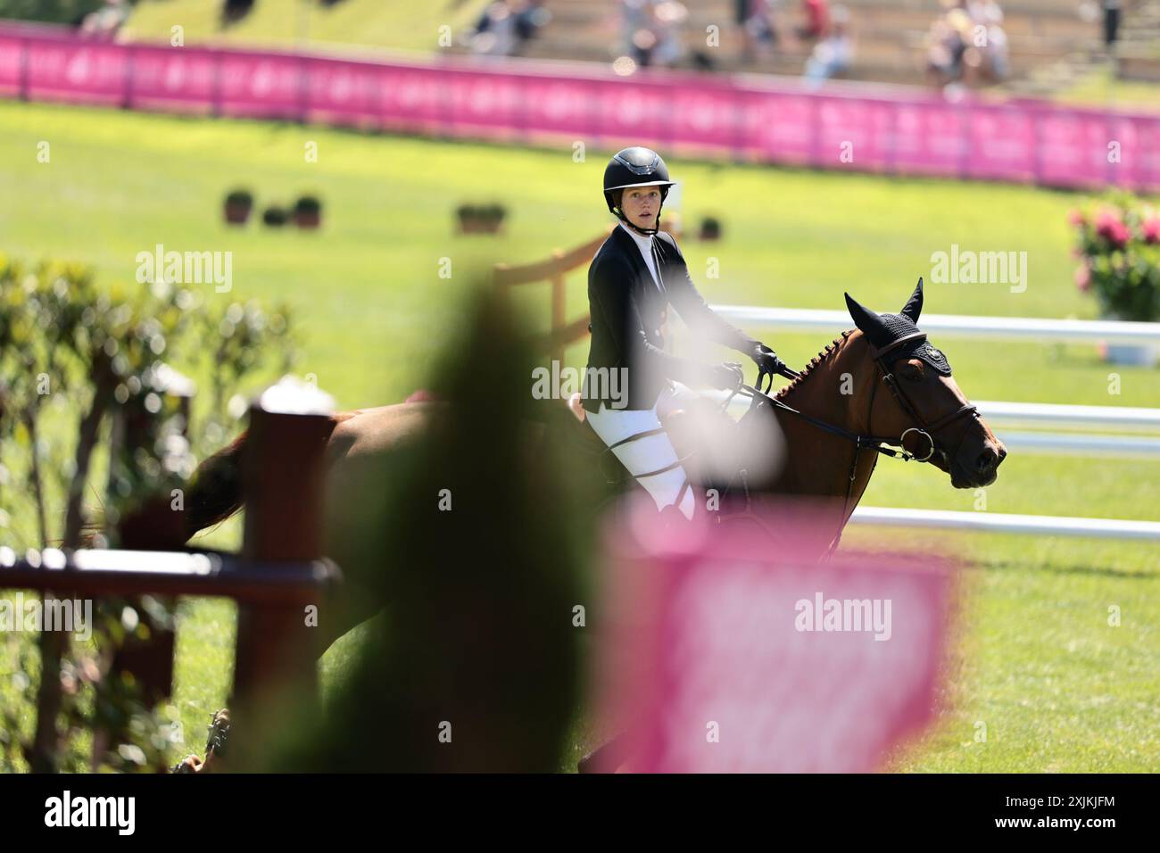 Ella Duffy of the United States with Sea Coast Naturele Van Het during ...