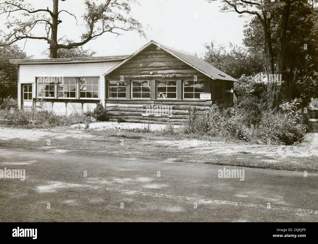 Langeley Site - Abandoned gas station on Leesburg Pike at entrance to ...