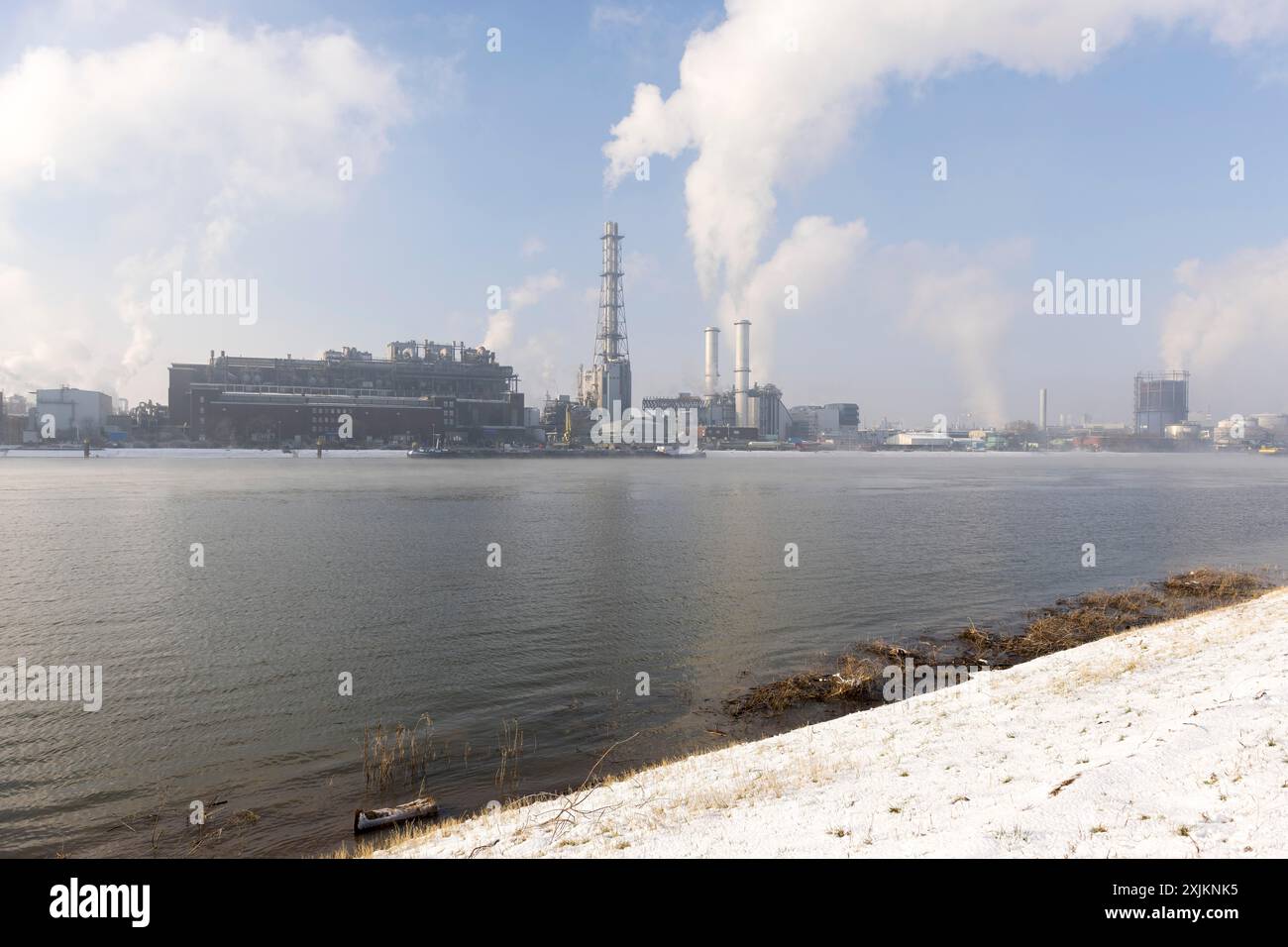 BASF plant site on the Rhine, chemical company, foggy mood, snow ...