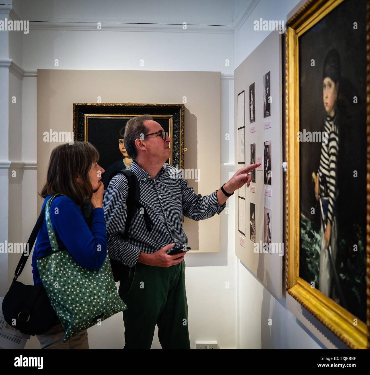 The life and art of mabel pryde nicholson hi-res stock photography and ...