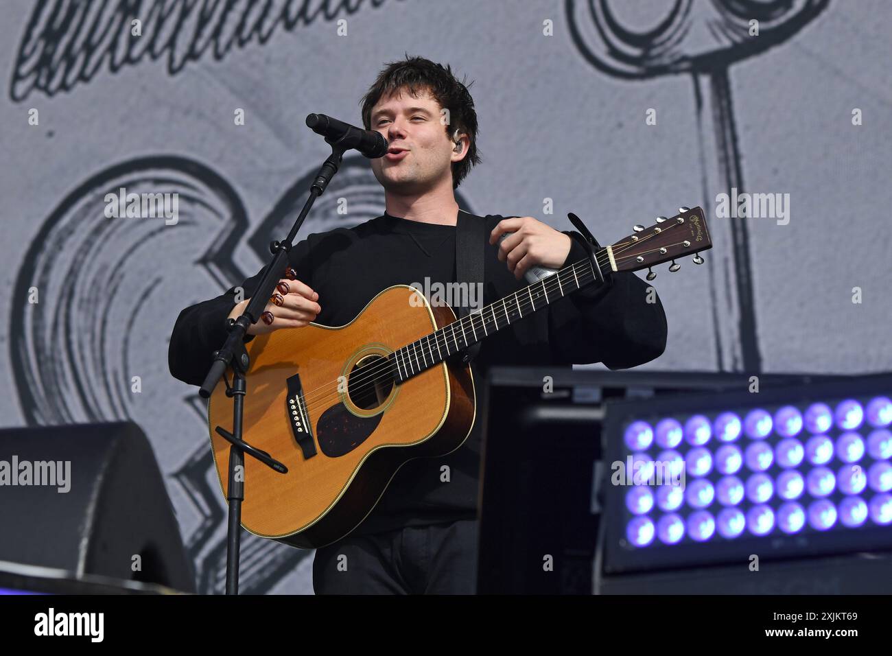 LONDON, ENGLAND - JULY 14: Alec Benjamin performing at British ...