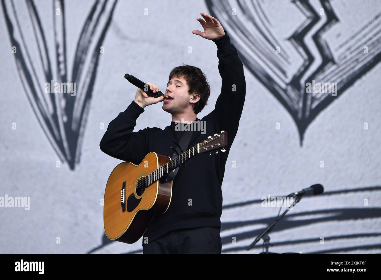 LONDON, ENGLAND - JULY 14: Alec Benjamin performing at British ...