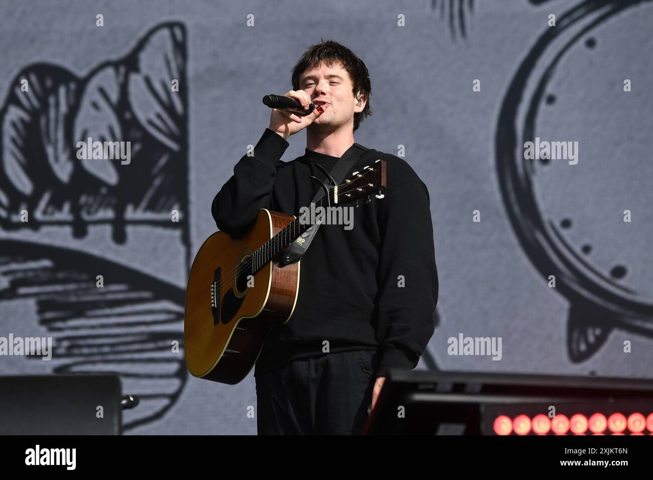 LONDON, ENGLAND - JULY 14: Alec Benjamin performing at British ...