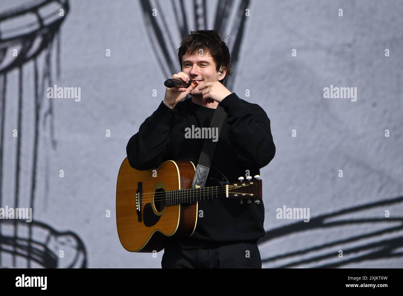 LONDON, ENGLAND - JULY 14: Alec Benjamin performing at British ...