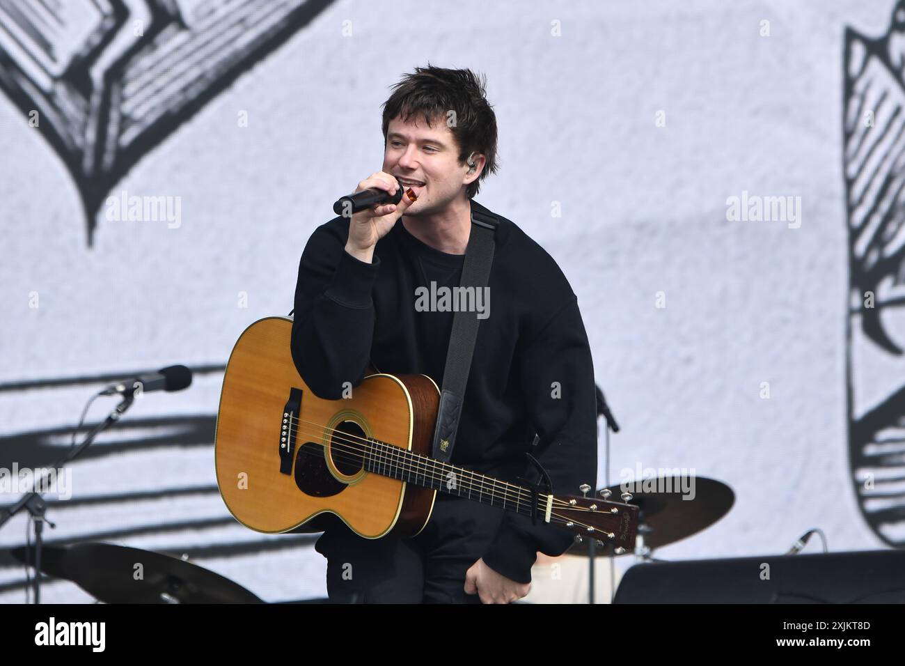 LONDON, ENGLAND - JULY 14: Alec Benjamin performing at British ...