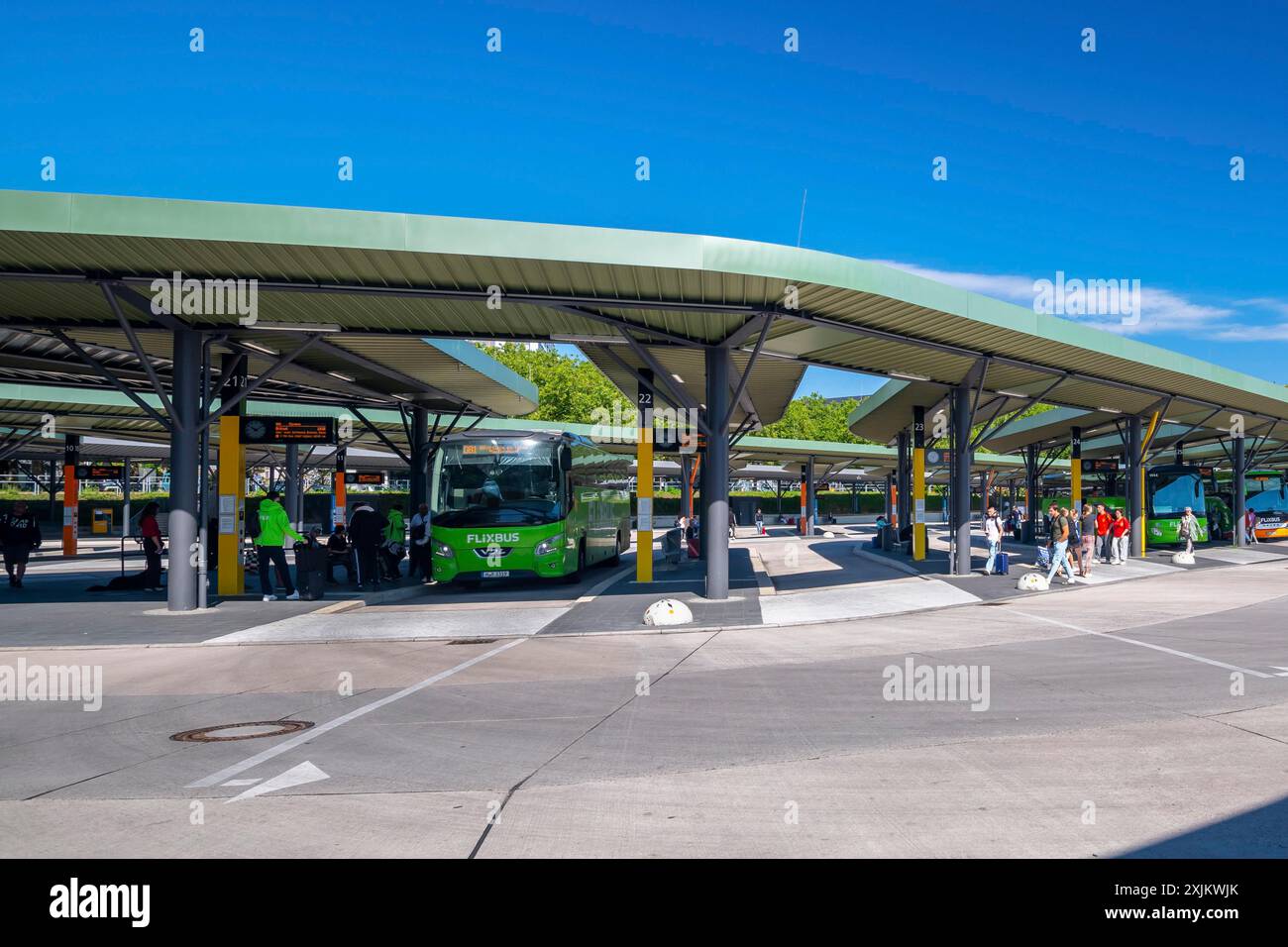 Central bus station ZOB, Flixbus, Messedamm, Westend, Charlottenburg ...