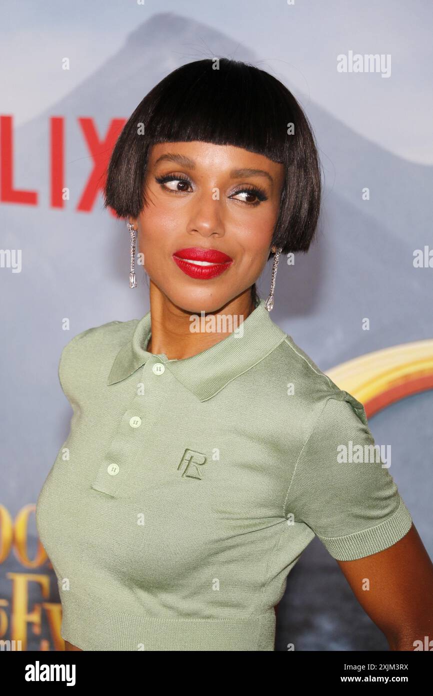 Kerry Washington at the Los Angeles premiere of Netflix's 'The School ...