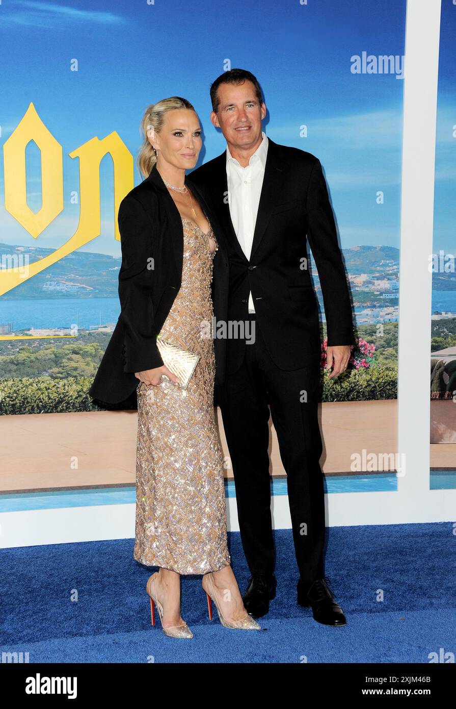 Molly Sims and Scott Stuber at the US premiere of Netflix's 'Glass ...