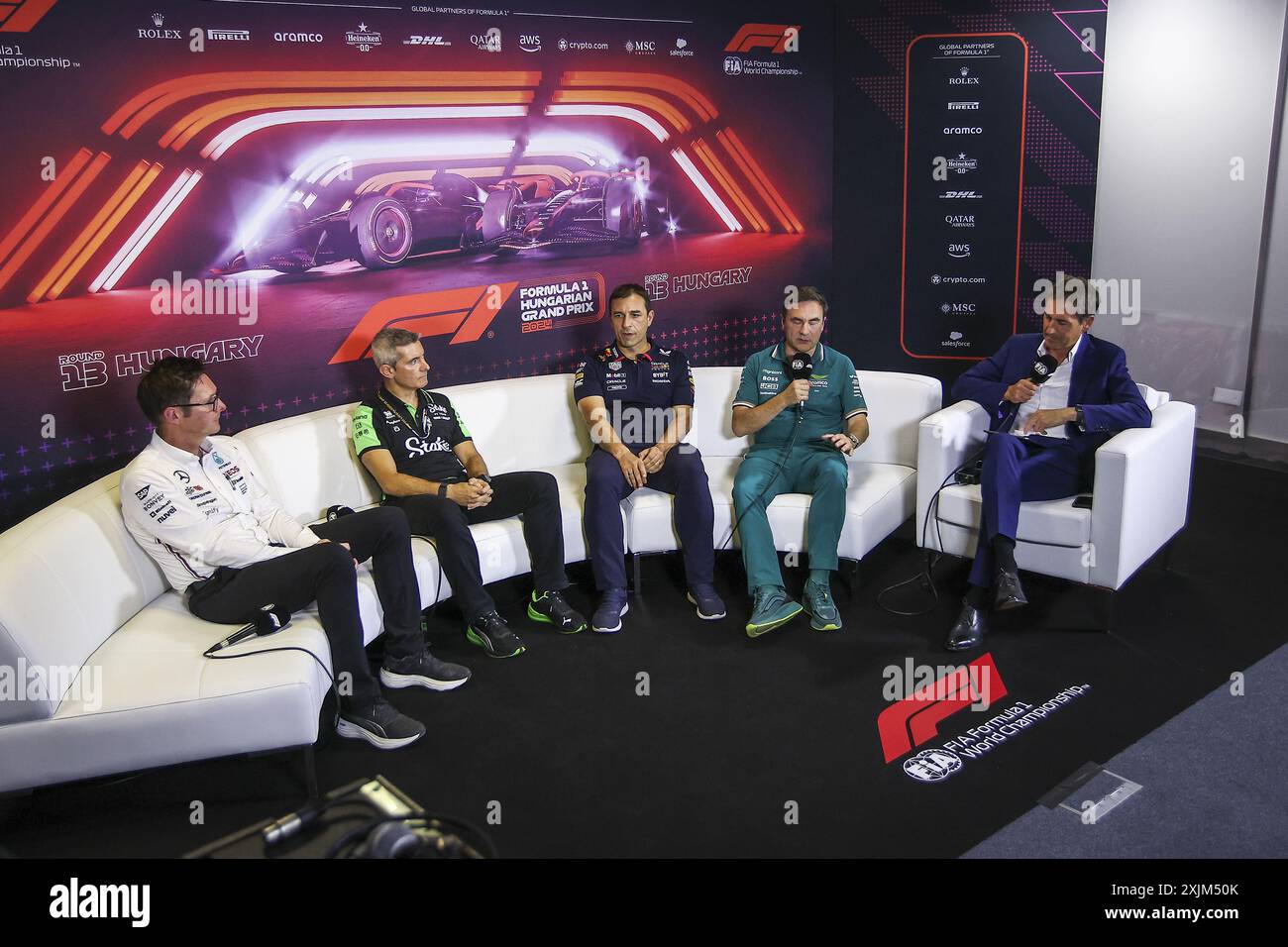 SHOVLIN Andrew (gbr), trackside engineering director of Mercedes AMG F1 ...