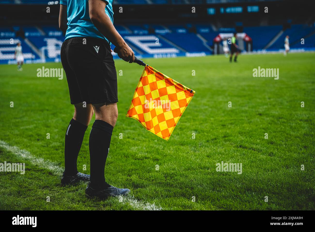 Lineman sport hi-res stock photography and images - Alamy