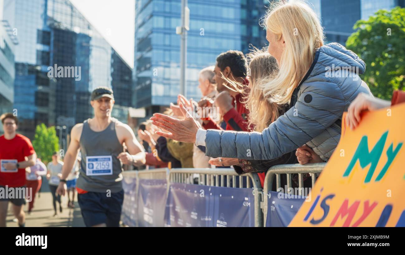 Spectator female audience member hi-res stock photography and images ...