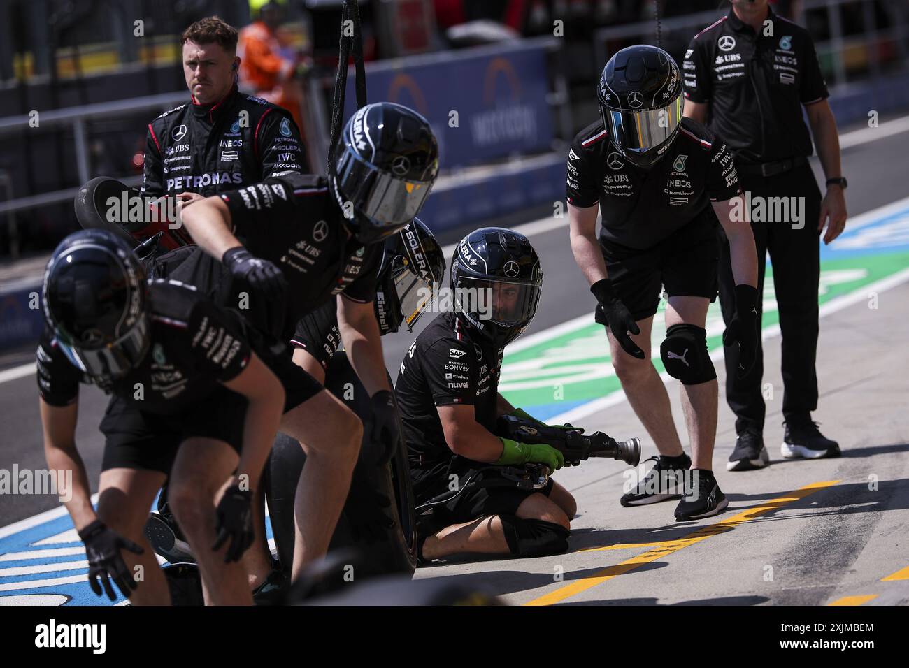 Mercedes AMG F1 Team mechanic, mecanicien, mechanics during the Formula ...