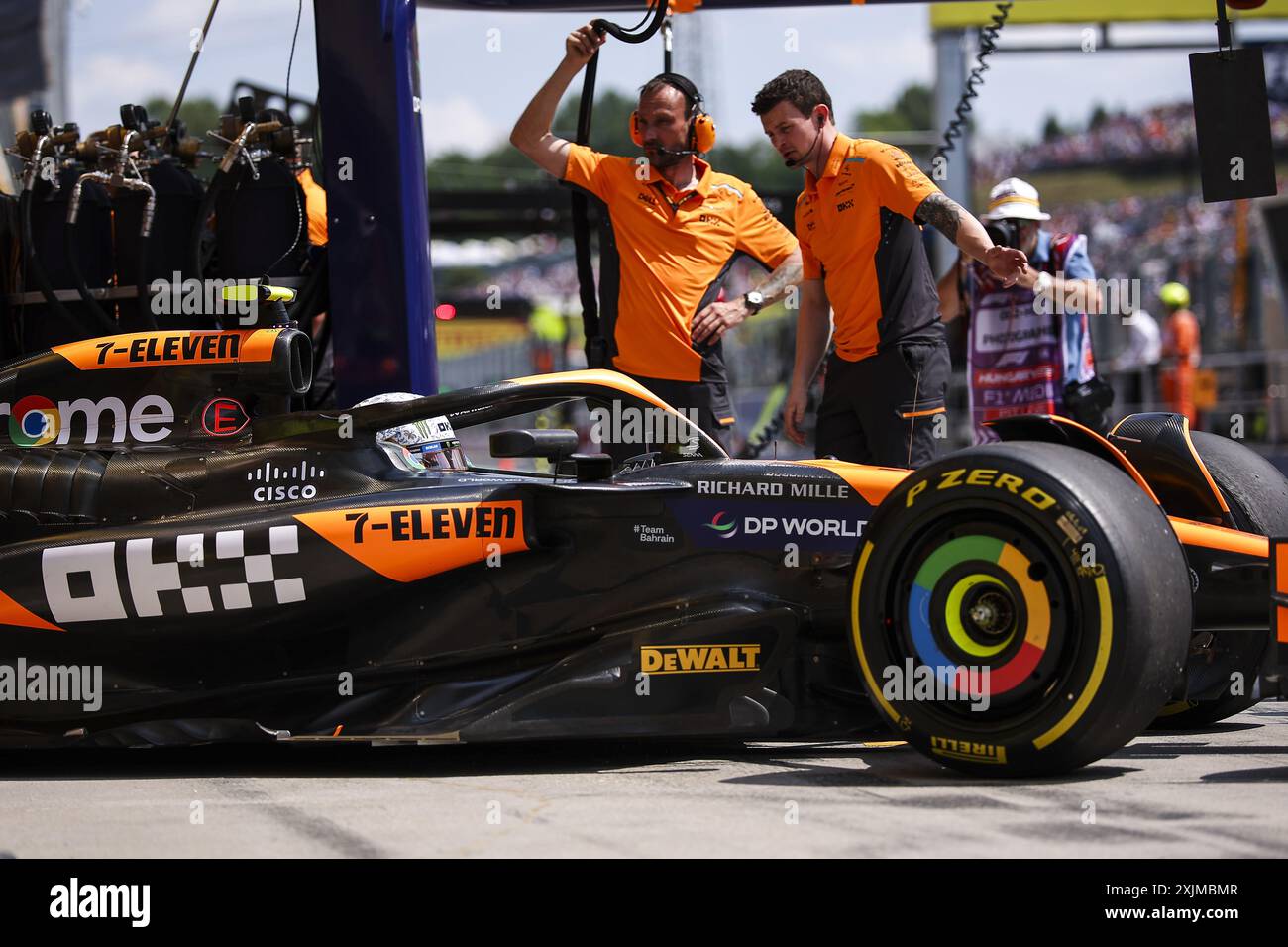 04 NORRIS Lando (gbr), McLaren F1 Team MCL38, action during the Formula 1 Hungarian Grand Prix ...