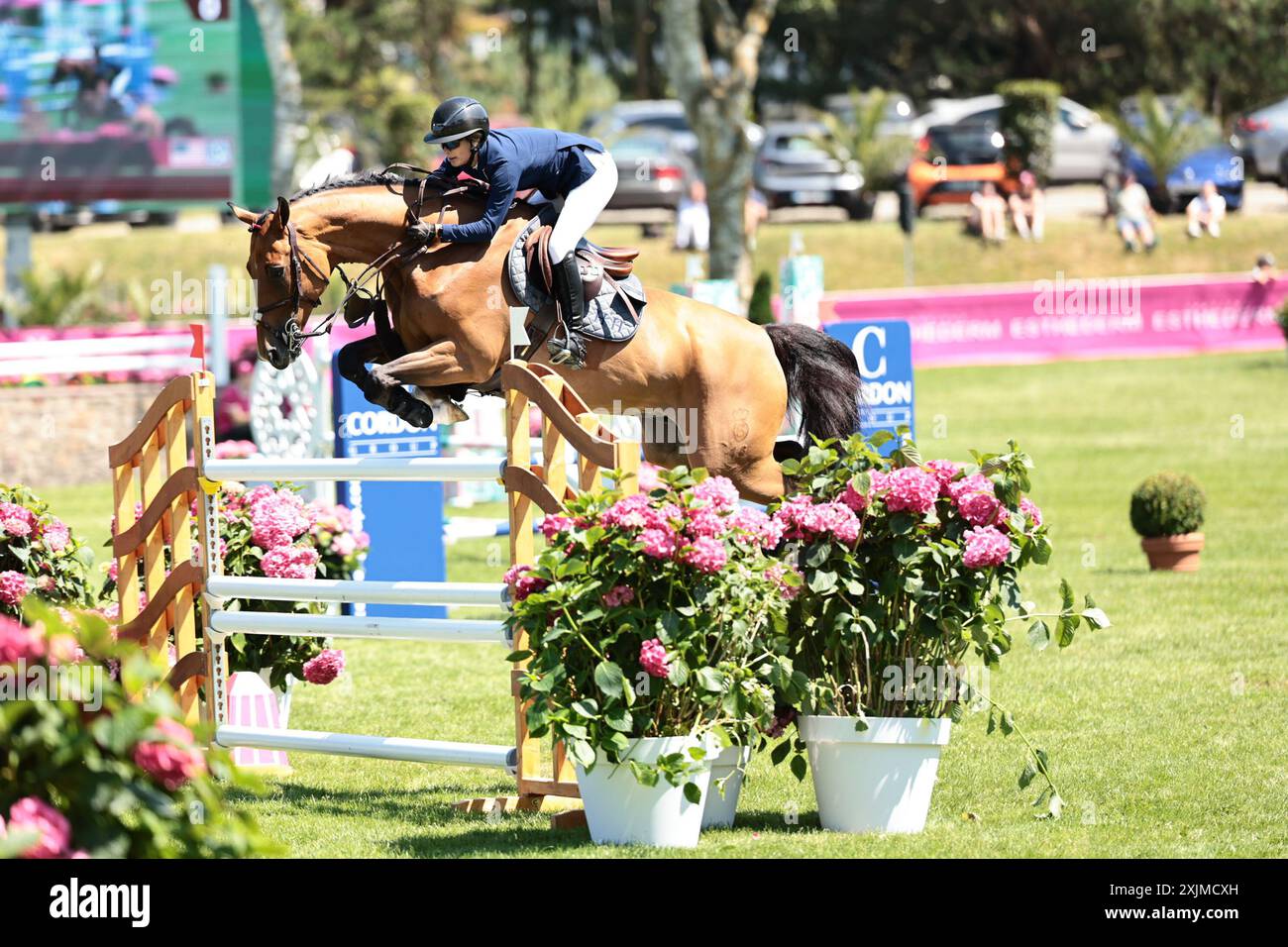 Alise Oken of the United States with Forrestal during the CSI5* Prix ...