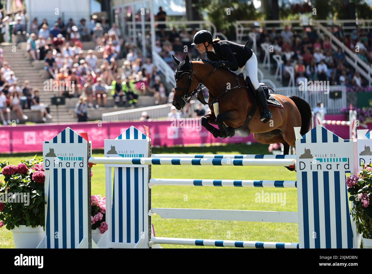 Shane Sweetnam of Ireland with Irandole Du Flot during the CSI5* Prix ...