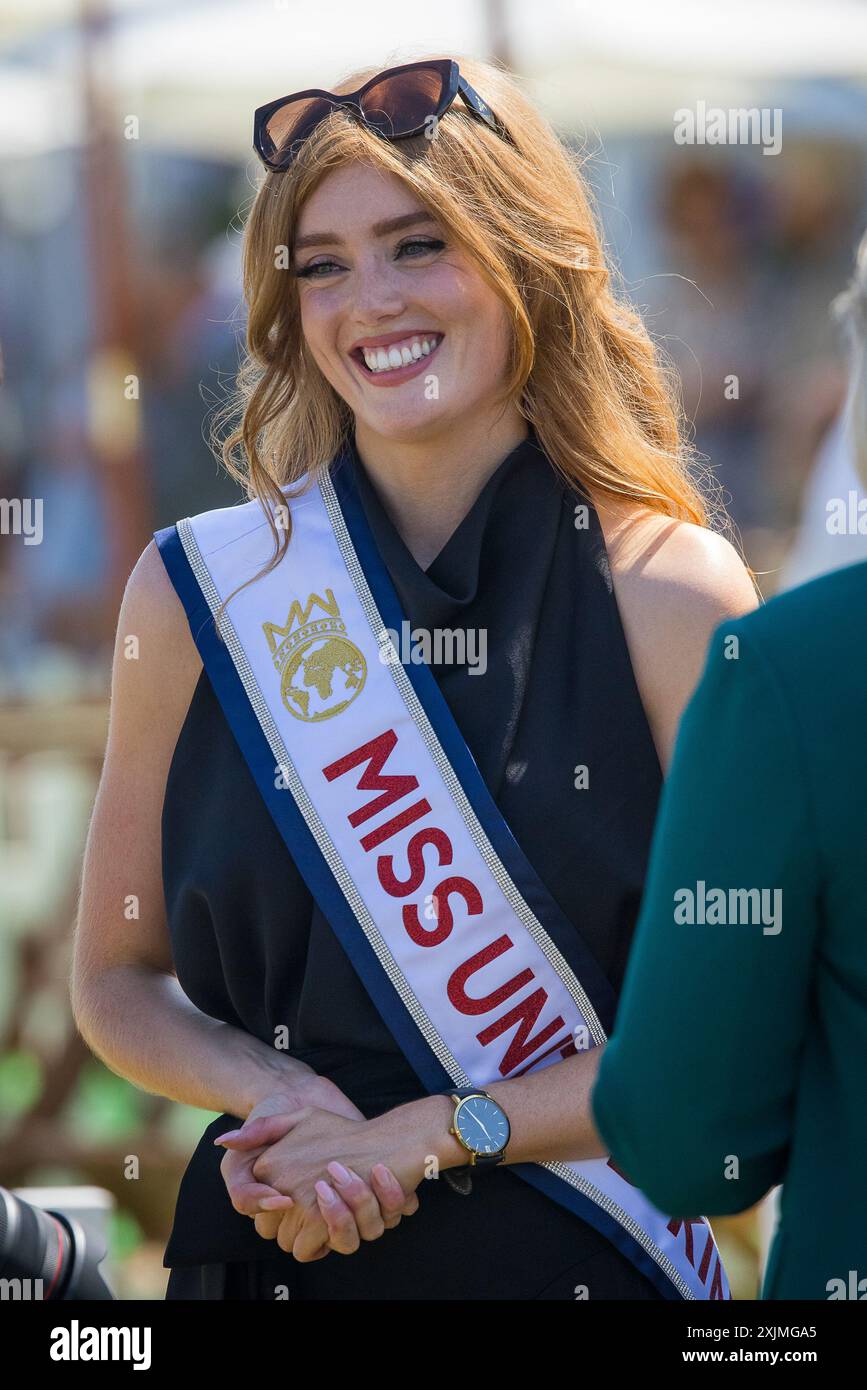 Fairford, UK. 19th July, 2024. Miss America and Miss UK were reunited ...