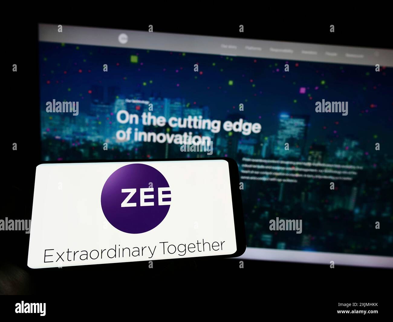 Zee business company logo hi-res stock photography and images - Alamy