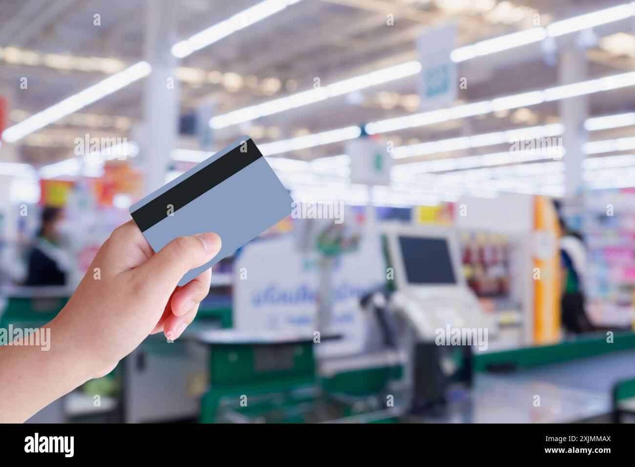 Department store customer service desk hi-res stock photography and ...