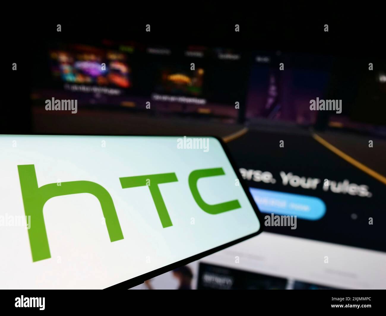 Htc logo hi-res stock photography and images - Alamy