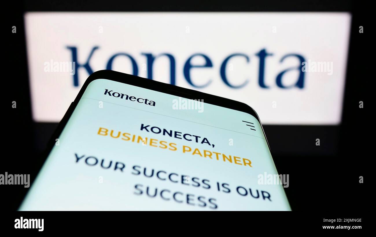 Grupo konecta hi-res stock photography and images - Alamy