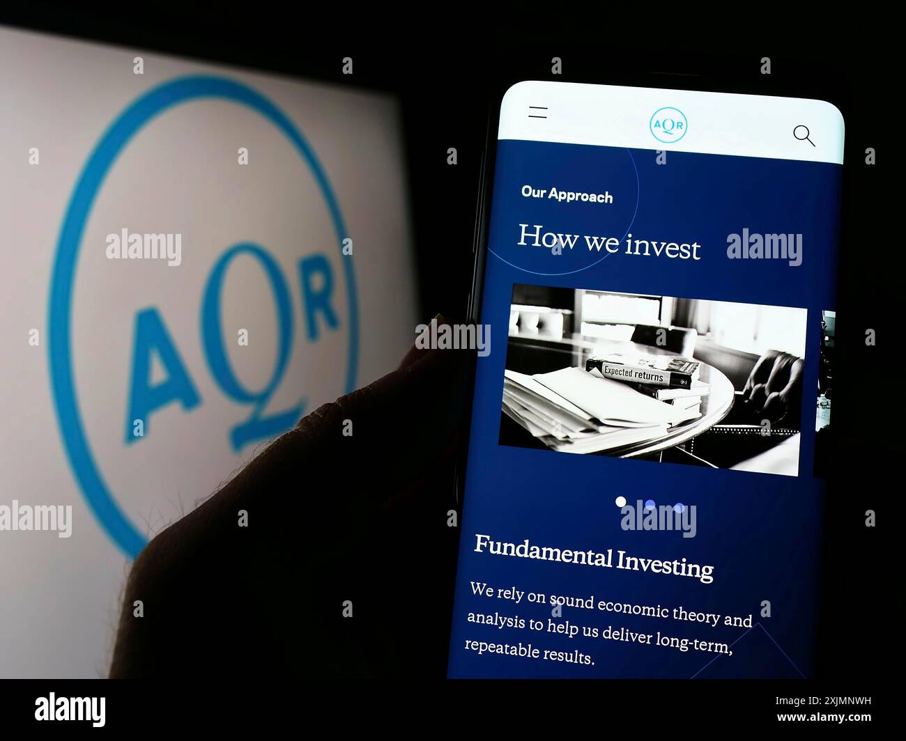 Aqr logo hi-res stock photography and images - Alamy