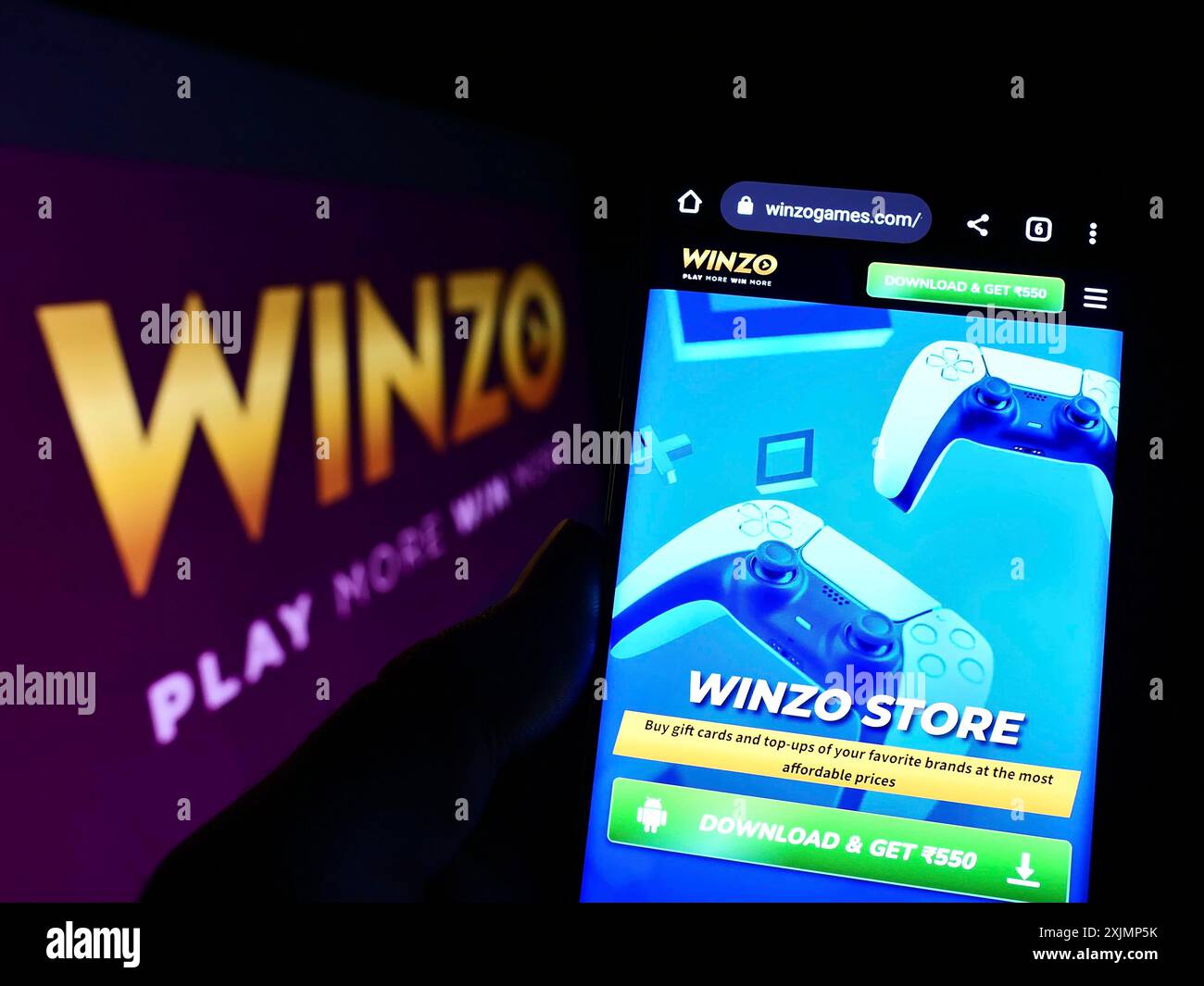 Winzo logo hi-res stock photography and images - Alamy