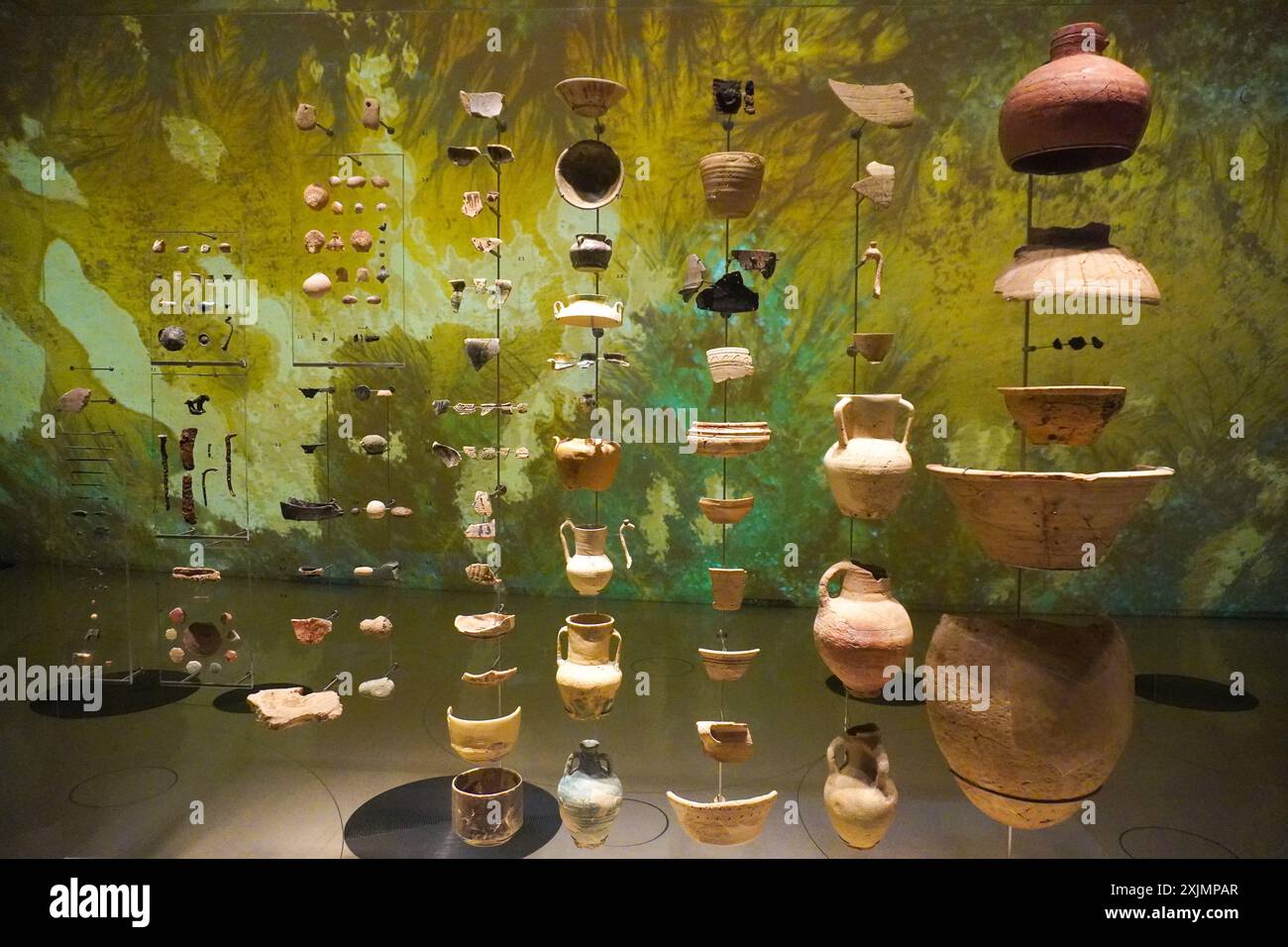 Old vase / cups National Museum of Qatar In Doha, Qatar Stock Photo - Alamy